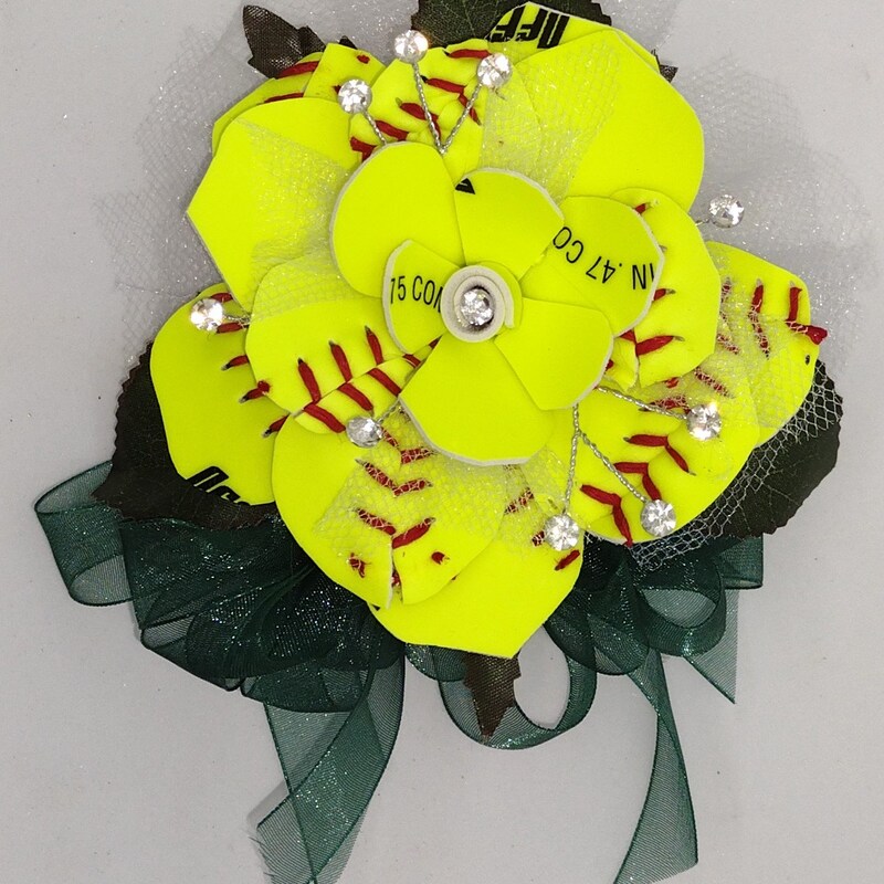 Small Corsage - Etsy