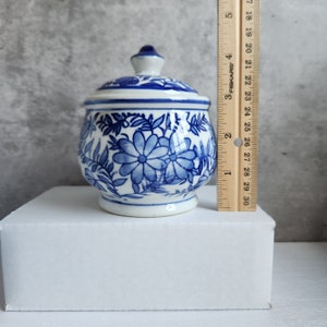 Charming Vintage Floral Teapot & Sugar Bowl Set Blue and White Ceramics - Etsy