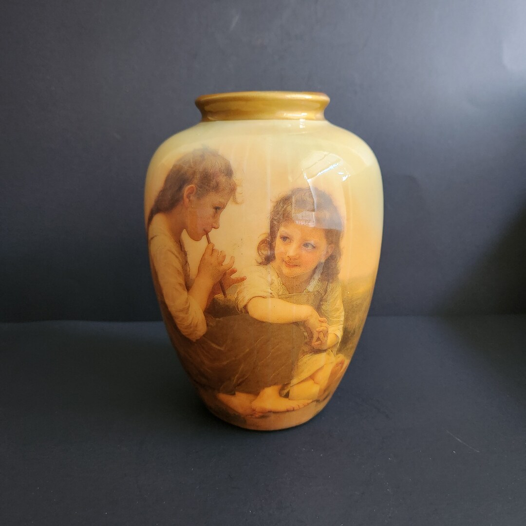 Two Sisters Decoupage Vase, 8 Inch Tall Vintage House of Lloyd ...