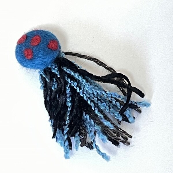 Jellyfish Brooch - Etsy