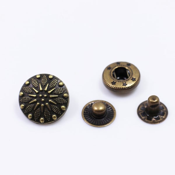 Antique Style Snap - Etsy