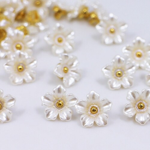 White Flower Shank Buttons Floral Shaped Buttons White and - Etsy