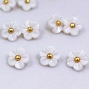 White Flower Buttons, Japanese Sakura Flower, Floral Shaped, White and ...