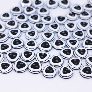 Black and White Triangle Buttons, Round Shape, Small Size, Two Holes ...