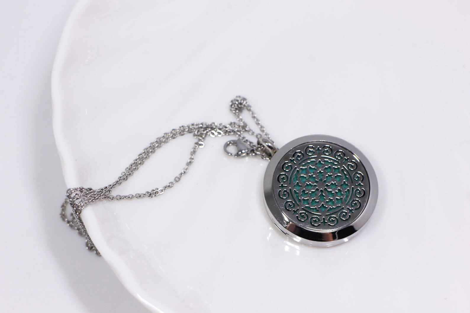 Bohemian Essential Oils Necklace, BOHO Floral Filigree, for ...