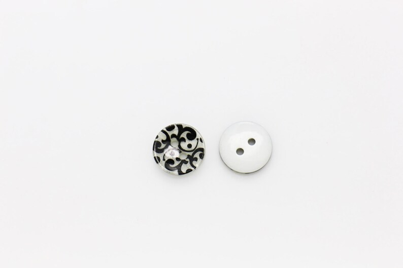 Leaf Branch Pattern Button Black and White Button Floral - Etsy