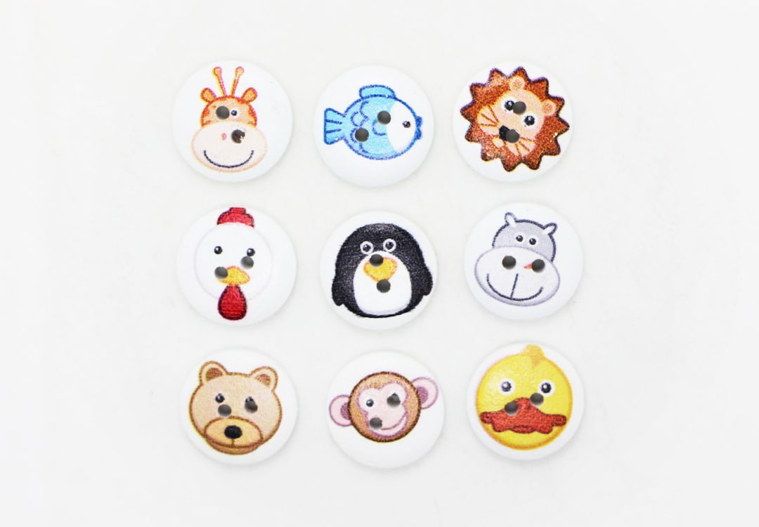 Animal Wooden Button, Lion Chicken Bear Fish Penguin Giraffe Hippo ...