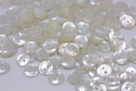 Cheap white buttons store
