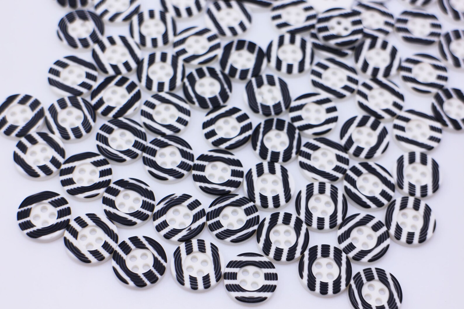 Black and White Striped Button, Four Holes, Stylish Cool, Small Size ...
