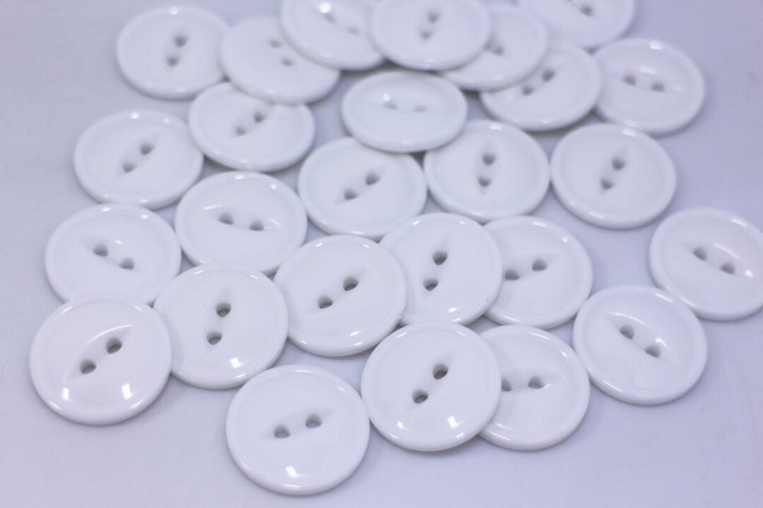 White Cat Eye Button, Glossy Finish, Solid White Color, Retro Style ...