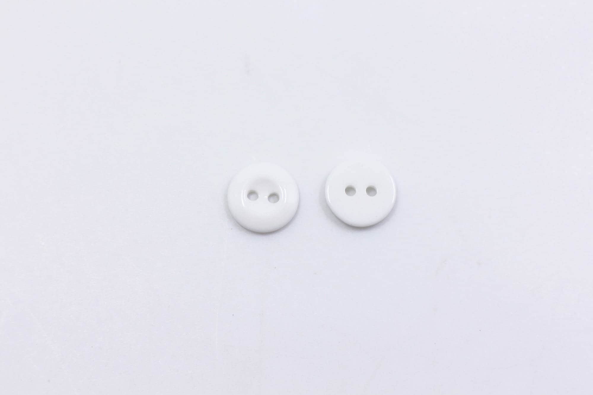 50 White Button, Glossy Finish, Two Holes, Raised Edge, Made of Resin ...