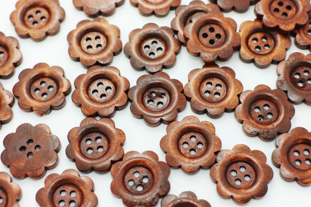 Flower Shape Wood Button, Botón De Madera, Floral Special Shape ...