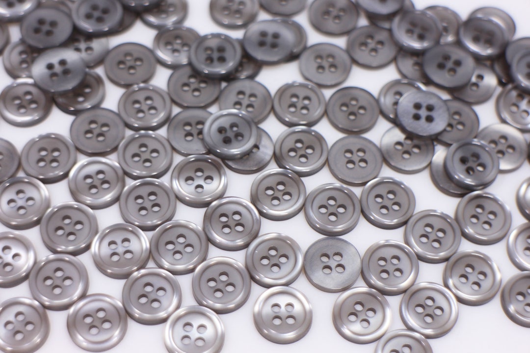Grey Buttons, 50 Pieces, Small Gray Resin Buttons, Four Holes Buttons ...