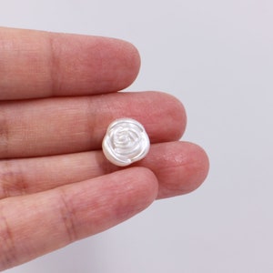 White Rose Shank Buttons Flower Shape for Sewing Wedding - Etsy