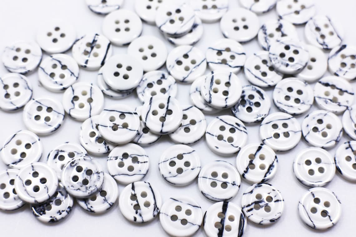 White Marble Pattern Button White and Black Four Holes Resin | Etsy