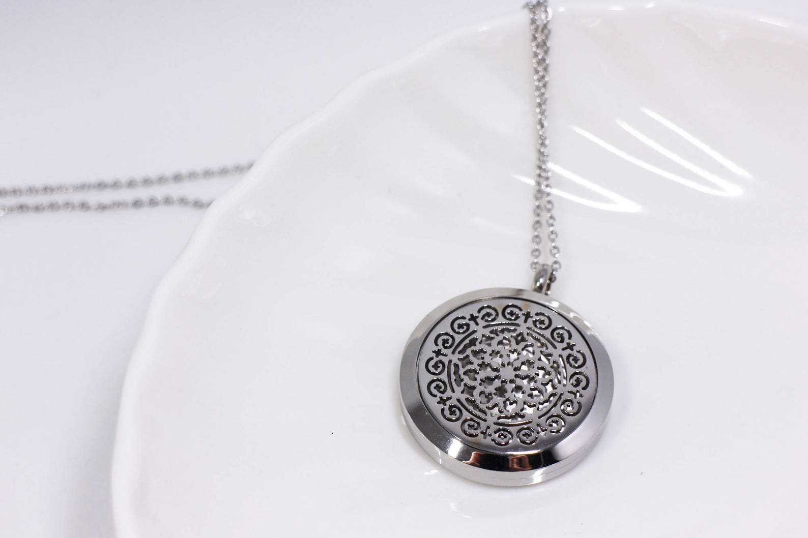 Bohemian Essential Oils Necklace, BOHO Floral Filigree, for ...