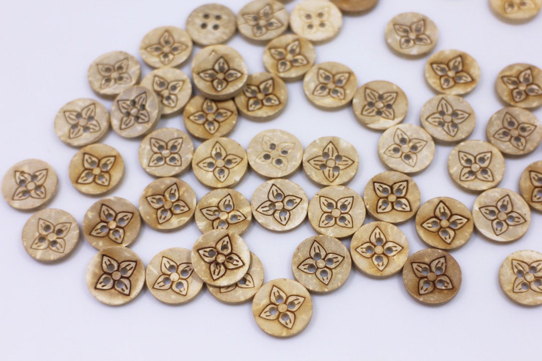 Flower Coconut Shell Buttons, Floral Print, Four Leaf Flowers, BOHO ...