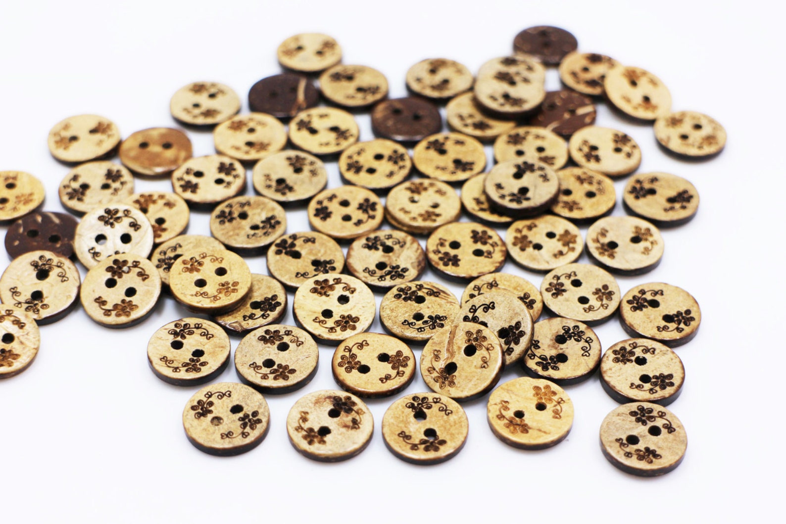 Floral Coconut Button, Flower Pattern Coconut Shell Buttons, Two Holes ...