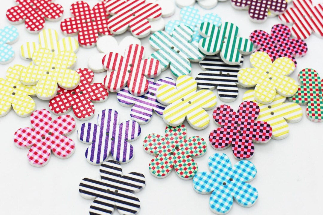 Flower Shape Wood Button, Floral Special Shaped, Striped Plaid Pattern ...