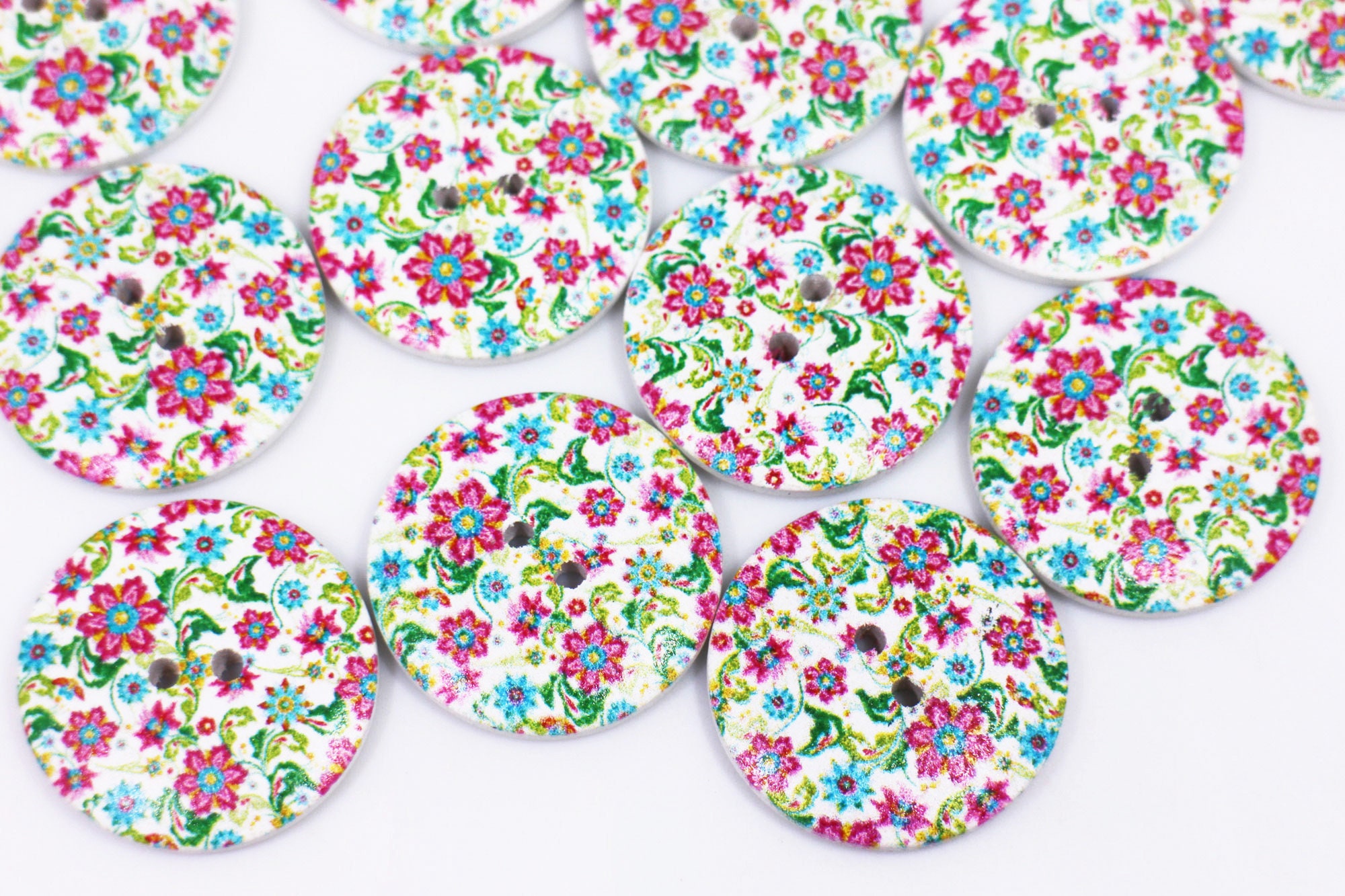 Large Flower Pattern Wooden Buttons Floral Buttons Big White | Etsy