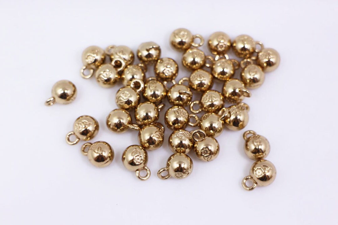 Gold Flower Ball Shaped Metal Buttons, Golden Color, Sphere Shape ...