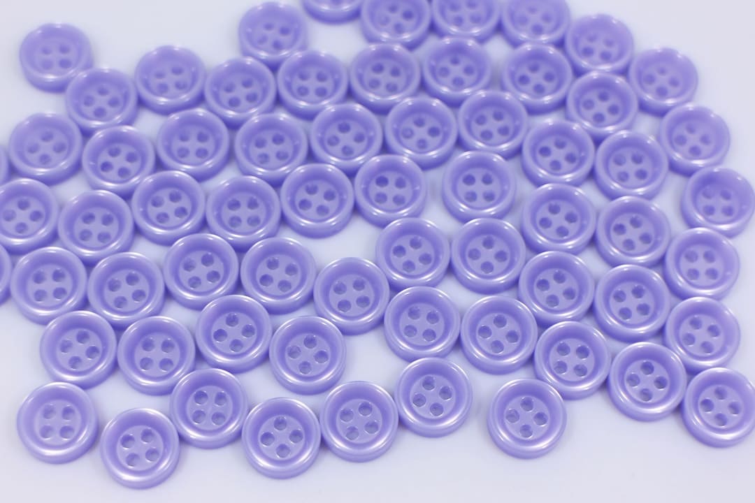 Light Purple Button, Lavender Purple Color, Shiny Finish, Four Holes ...