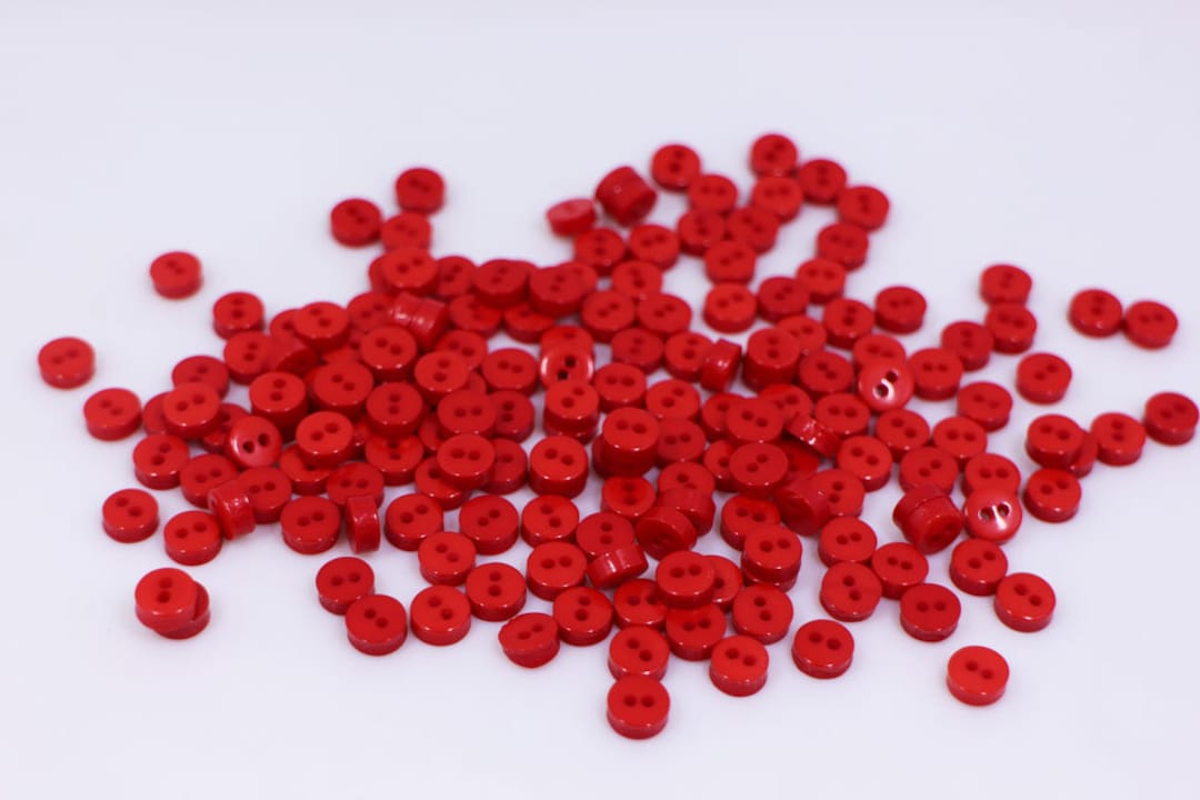 50 Mini Red Button, Tiny Extra Small Size, Solid Bright Red Color, for ...