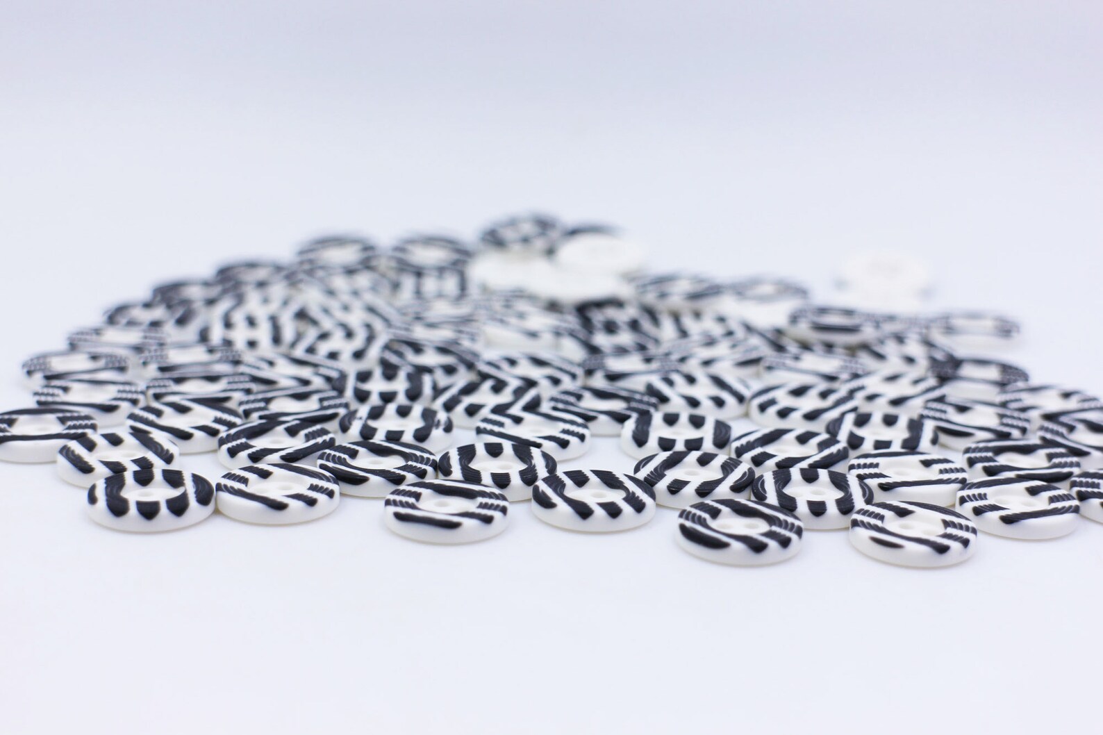 Black and White Striped Button, Four Holes, Stylish Cool, Small Size ...