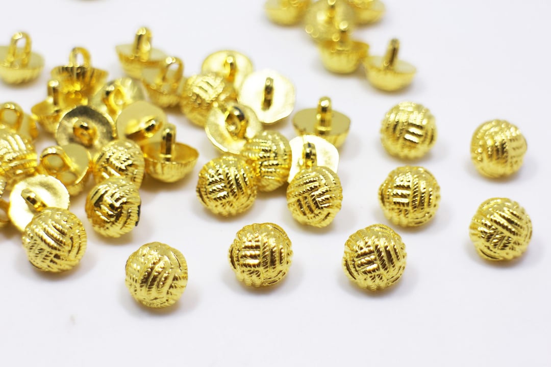 Gold Shank Buttons, Knot Pattern, Golden Color, Vintage Style, Back ...