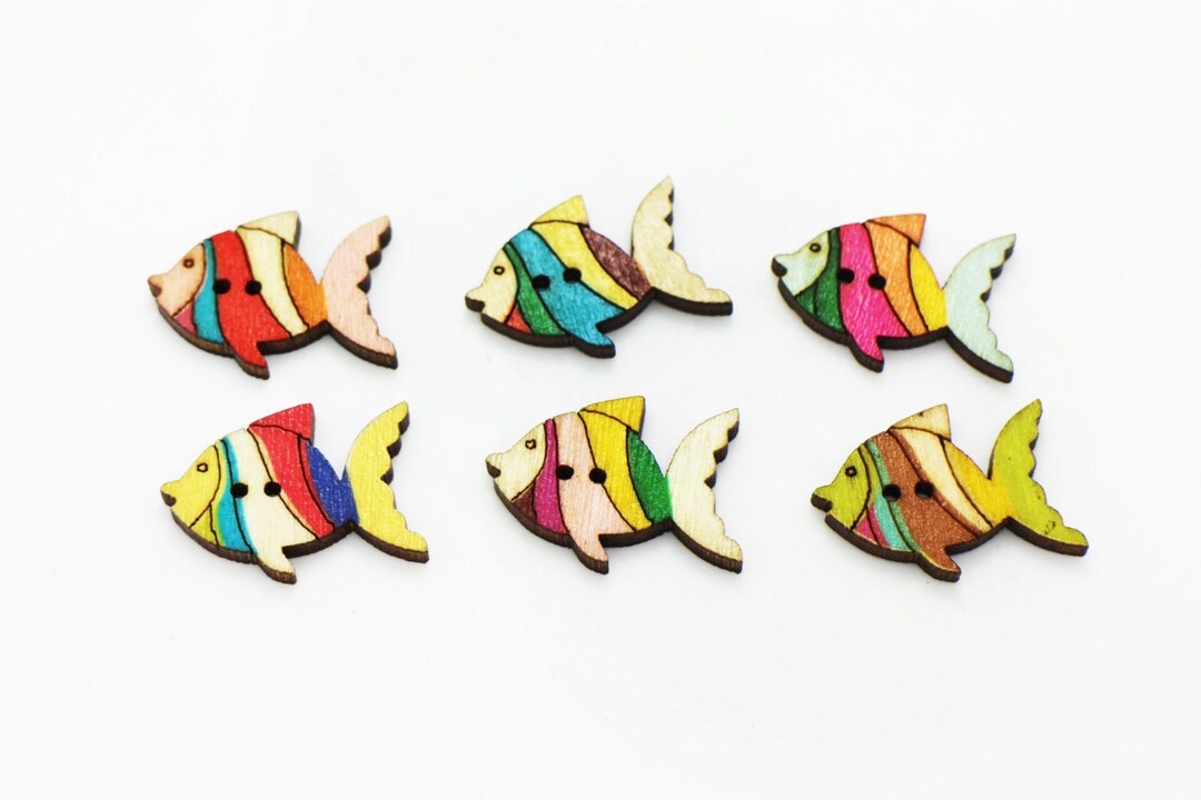 Fish Wooden Button, Sea Animal Shape, Rainbow Colorful, Two Holes ...