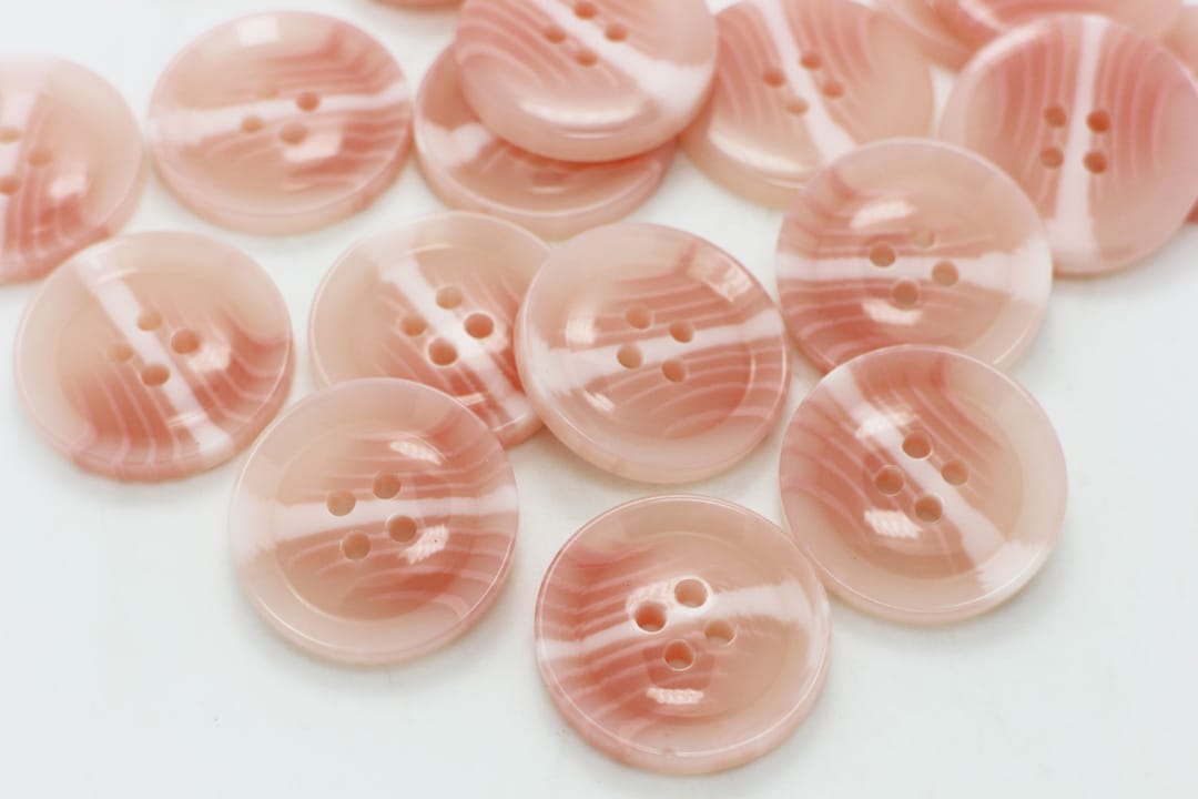 Pink Marble Pattern Buttons, Four Holes, Vintage Style, for Sewing ...