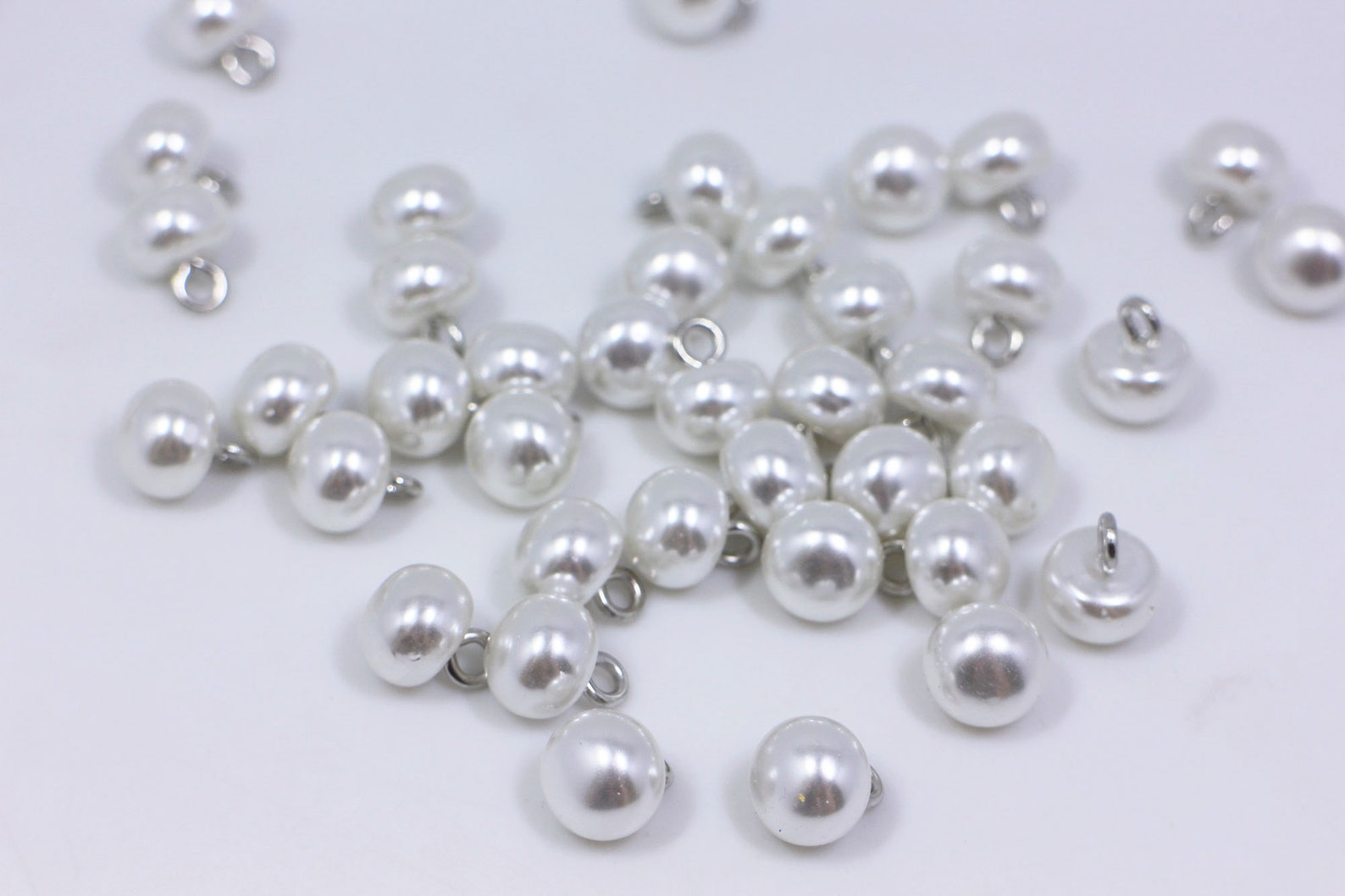 White Pearl Shank Buttons Pearl Buttons With Metal Shank - Etsy
