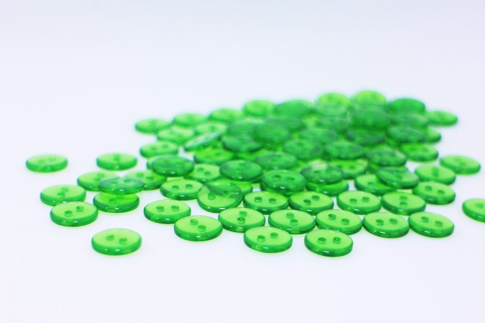 50pcs Neon Green Clear Button, Transparent, Small Size, Two Holes, Made ...