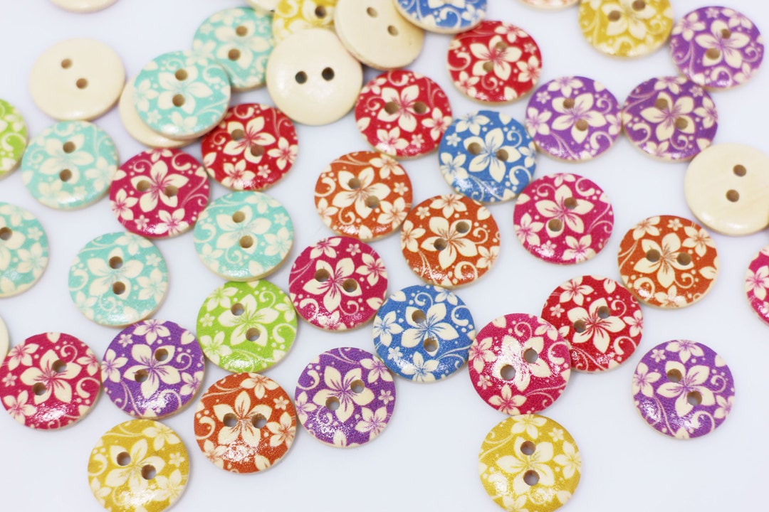 Small Sakura Wooden Button, Japanese Flower Print, Floral Pattern ...