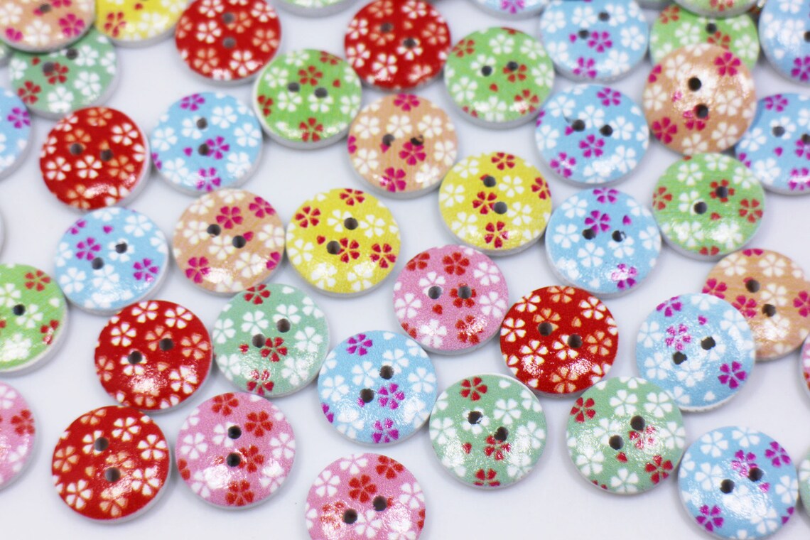 Sakura Wooden Buttons, Japanese Flower Print, Small Size, Round Shaped ...