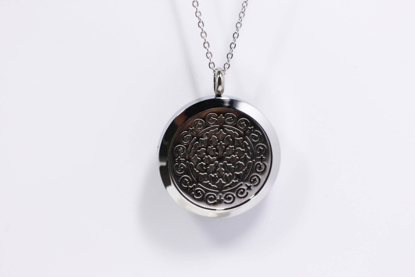 Bohemian Essential Oils Necklace, BOHO Floral Filigree, for ...