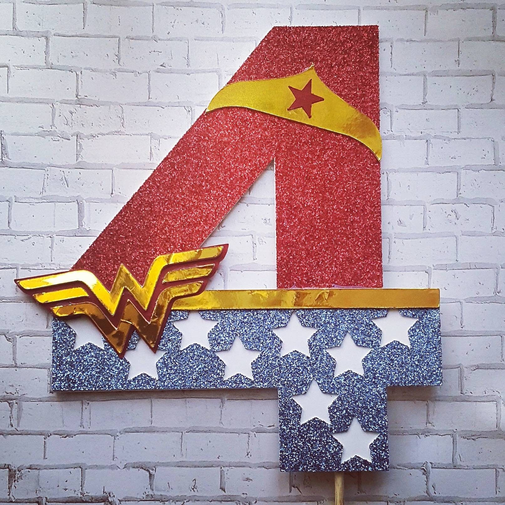 Wonder Woman inspired Cake Topper