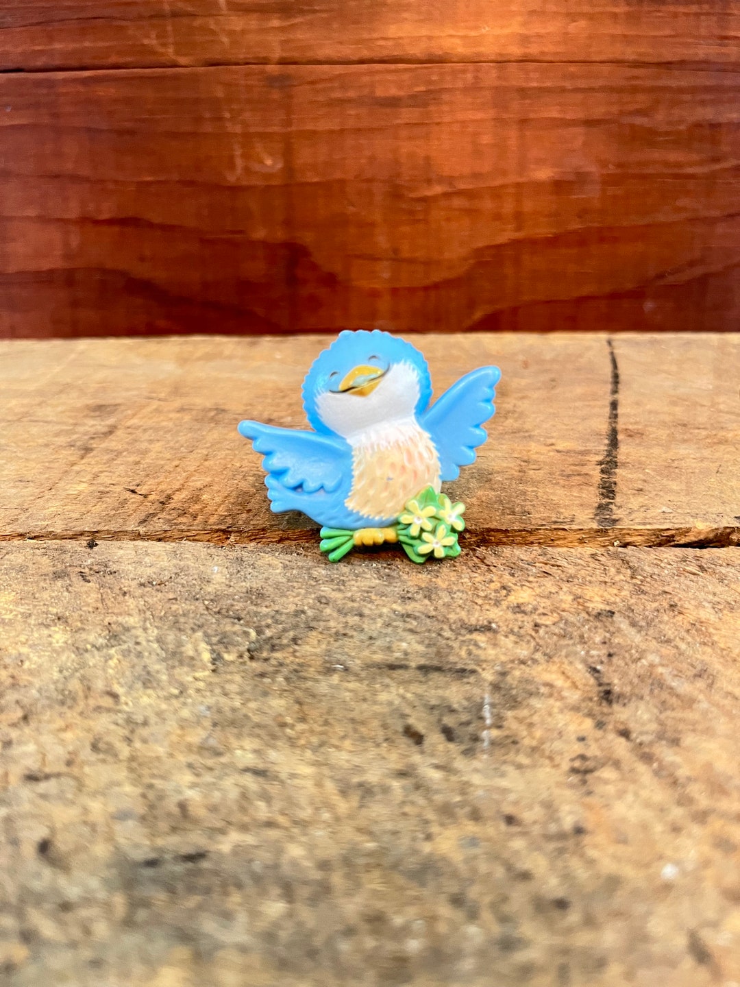 Vintage Hallmark Bluebird 1981 Bird Lover Pin Anthropomorphic Bird ...