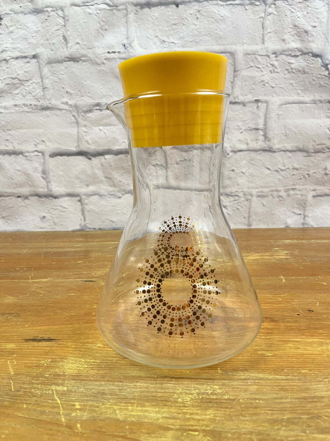 Vintage Gold Pyrex Sunburst Atomic Carafe Juice Decanter Glass Drink ...