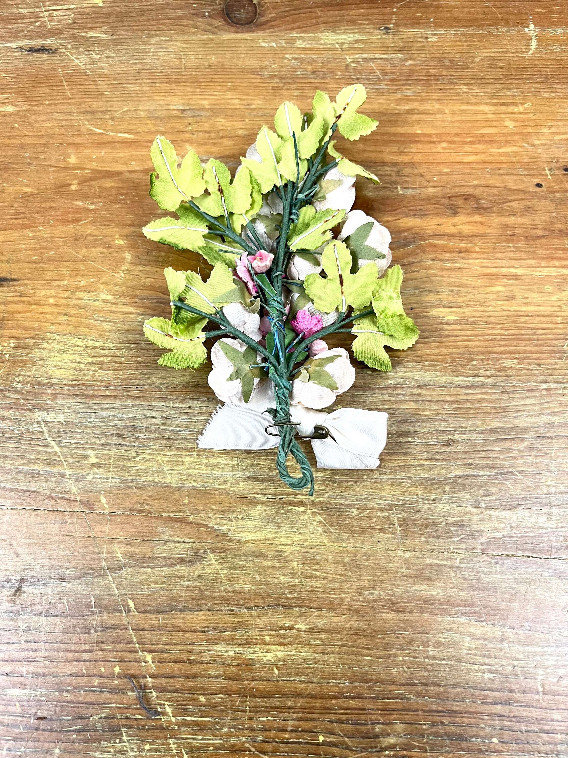 Vintage Faux Flower Lapel Pin Hat Adornment Wedding Boutonniere Flower ...