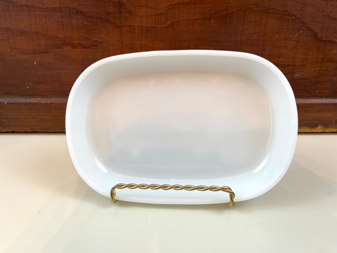 White Corning Glass Airplane Snack Trays Corning Made Expressly for ...