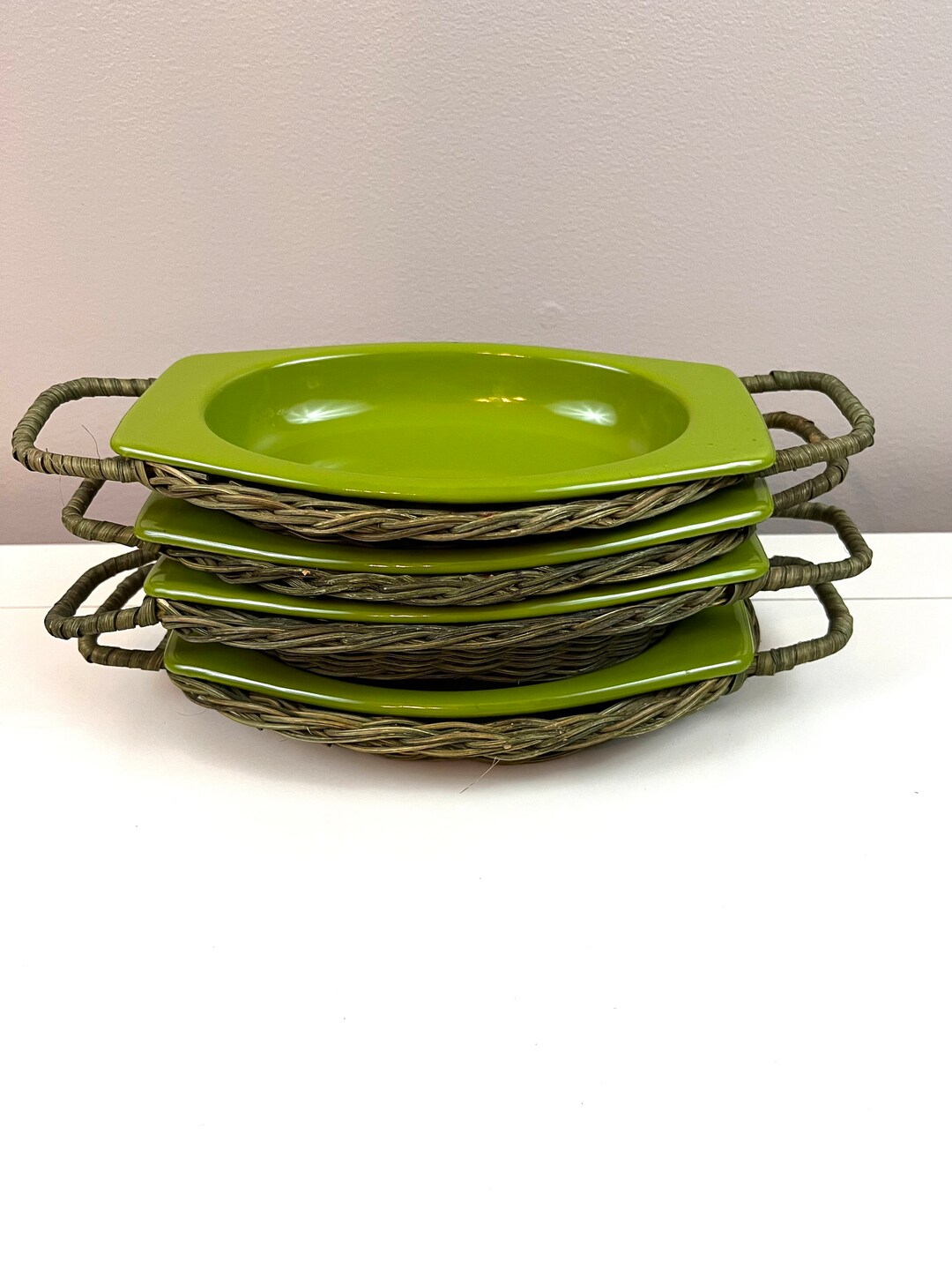 1970s Avocado Green Oval Enamelware Trays in Green Grey Baskets Corn on ...