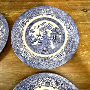 Vintage Blue Willow Dinner Plates EIT England Made 10 1/2 Wide Set of 4 ...