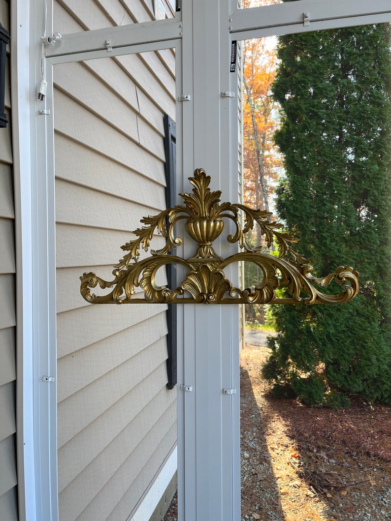 Vintage Italian Gold Pediment Wall Ornament Renassaince Wall Hanging ...