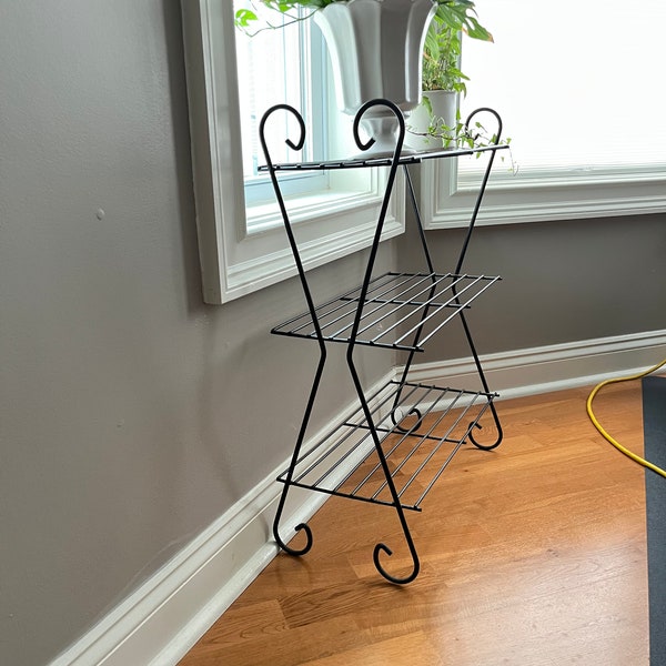 Wire Plant Stand - Etsy