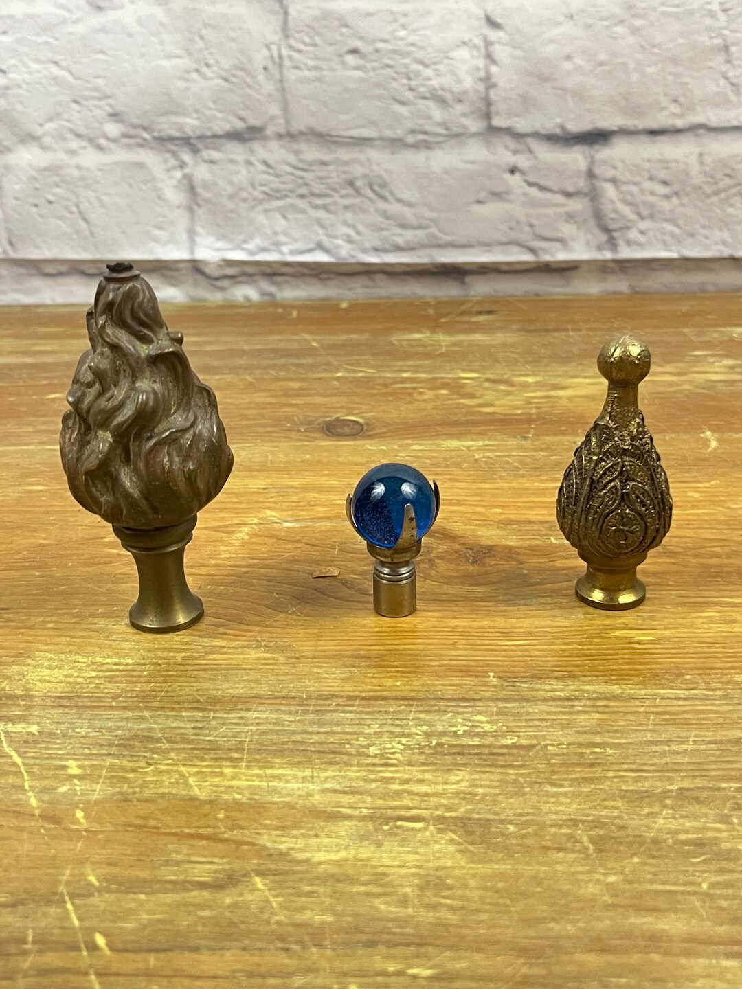 Vintage Lamp Finials Rare Art Deco Marble Golden Flame or Acanthus Leaf ...