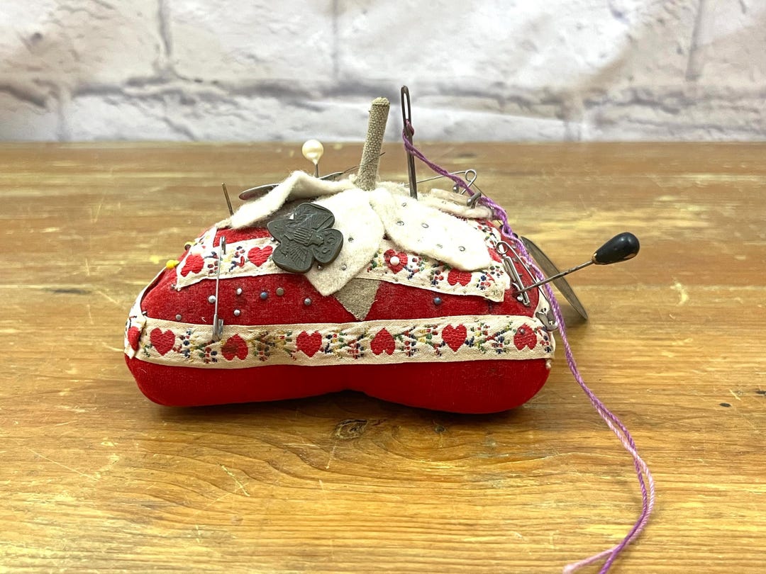 Vintage Lovely Pin Cushion Red Heart Ribbons Felted Flower Fun ...