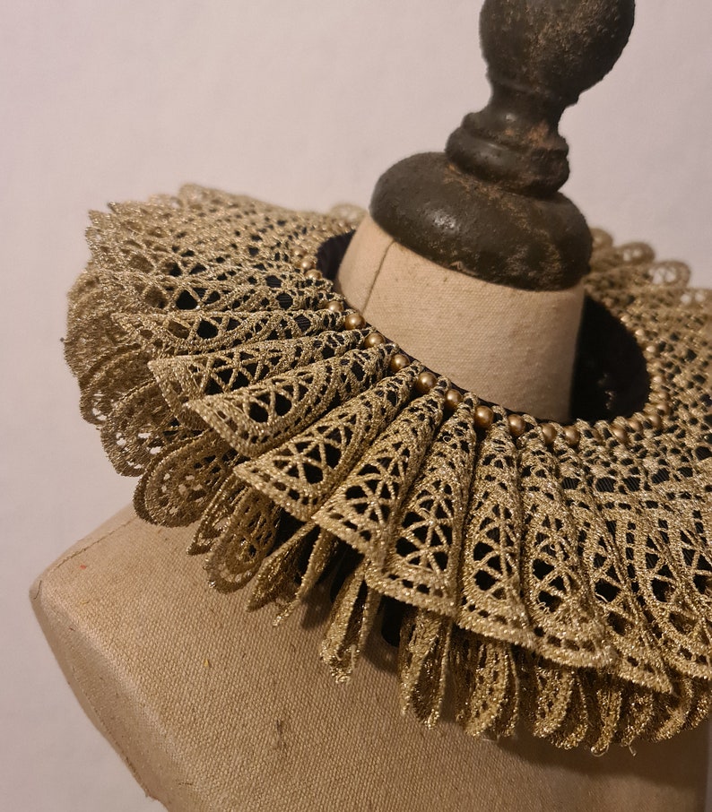 Tudor Elizabethan Renaissance Neck Ruff Gold Lace With Pearls. - Etsy