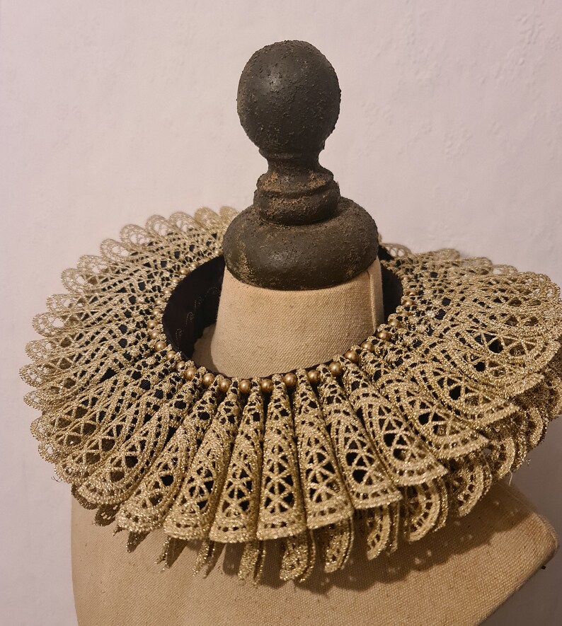 Tudor Elizabethan Renaissance Neck Ruff Gold Lace With Pearls. - Etsy