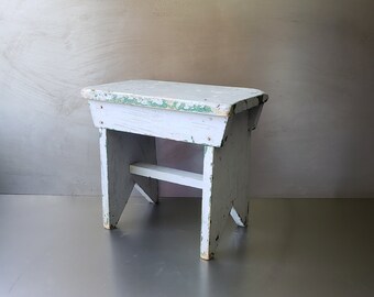 Vintage step stool | Etsy